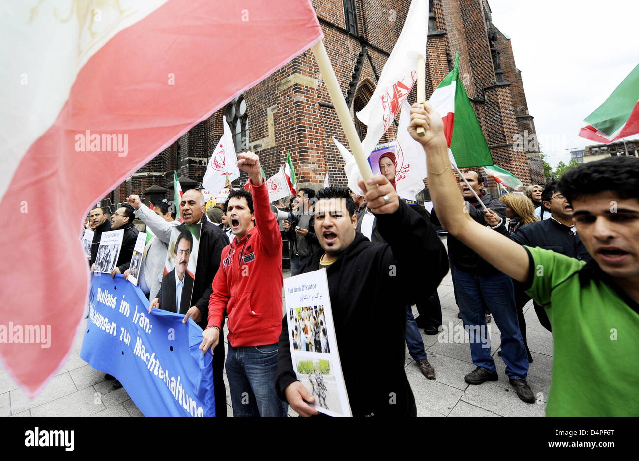 Iranians community hi-res stock photography and images - Alamy