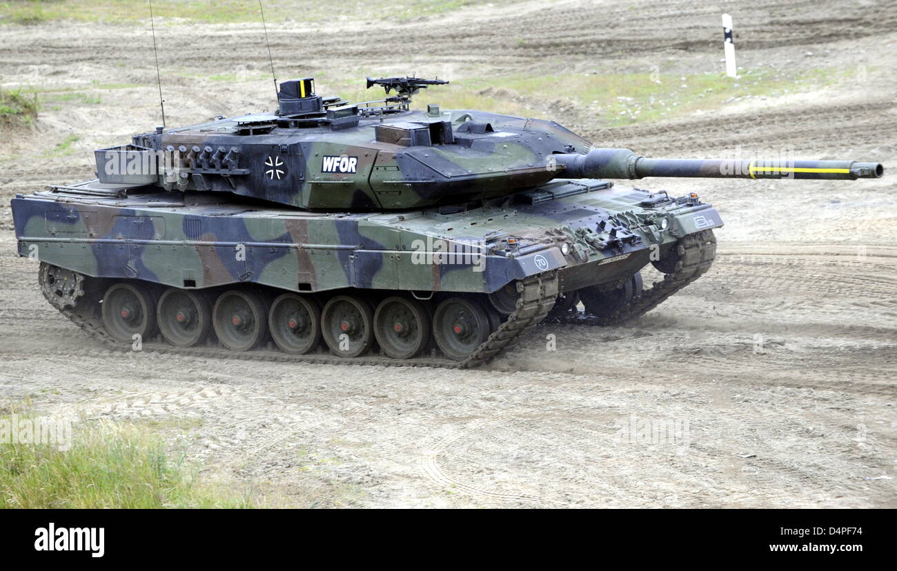 A Bundeswehr Leopard 2 A6 tank in action during the advertisement ...