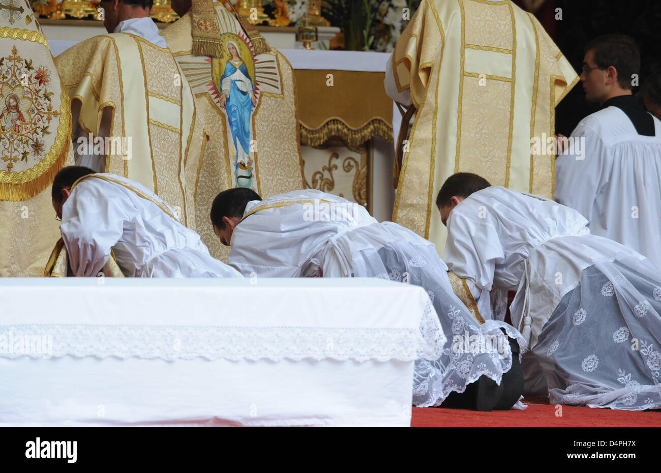 Churchmen of the ?Society of St Pius X? consecrate three priests at the ...