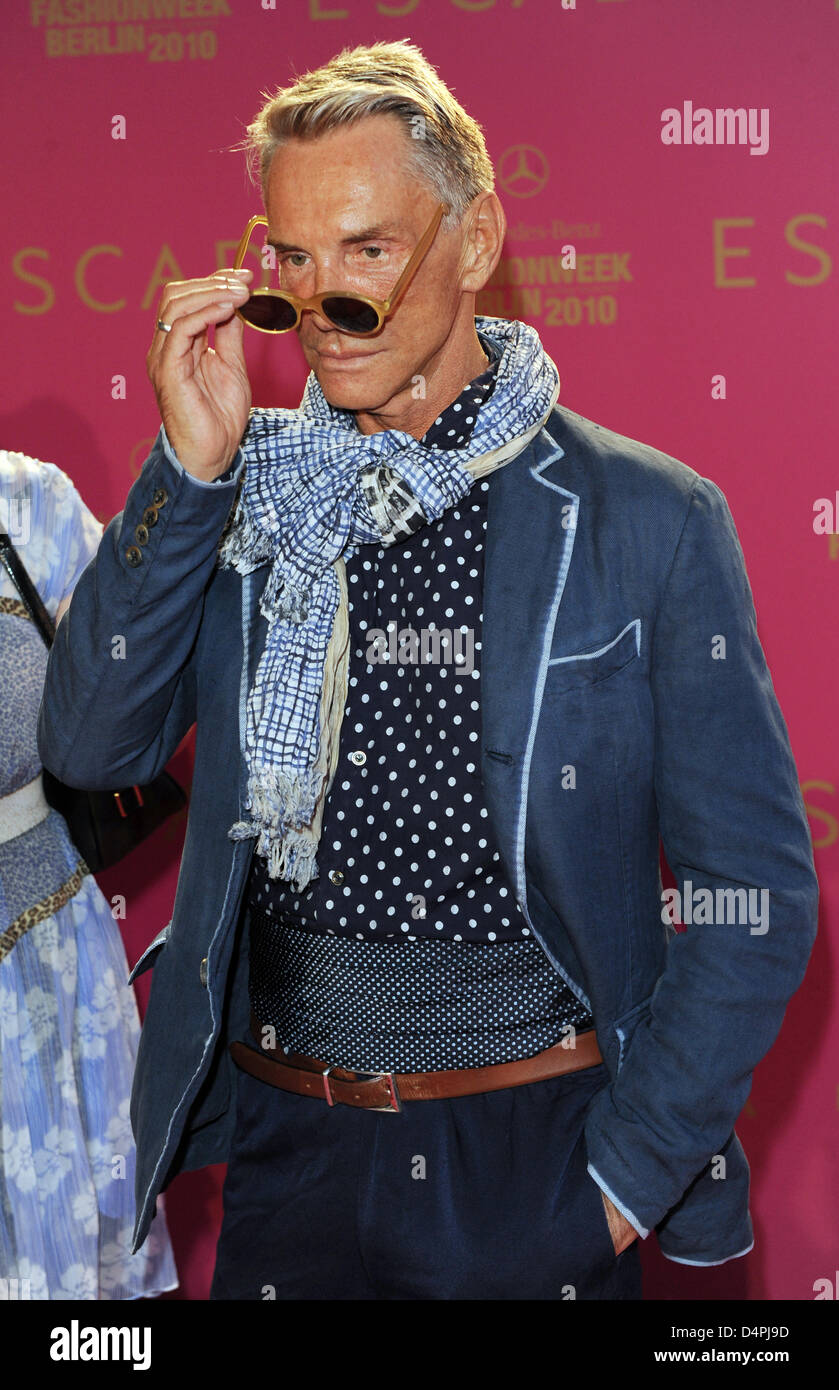 German designer Wolfgang Joop arrives at the party of the label ?Escada ...