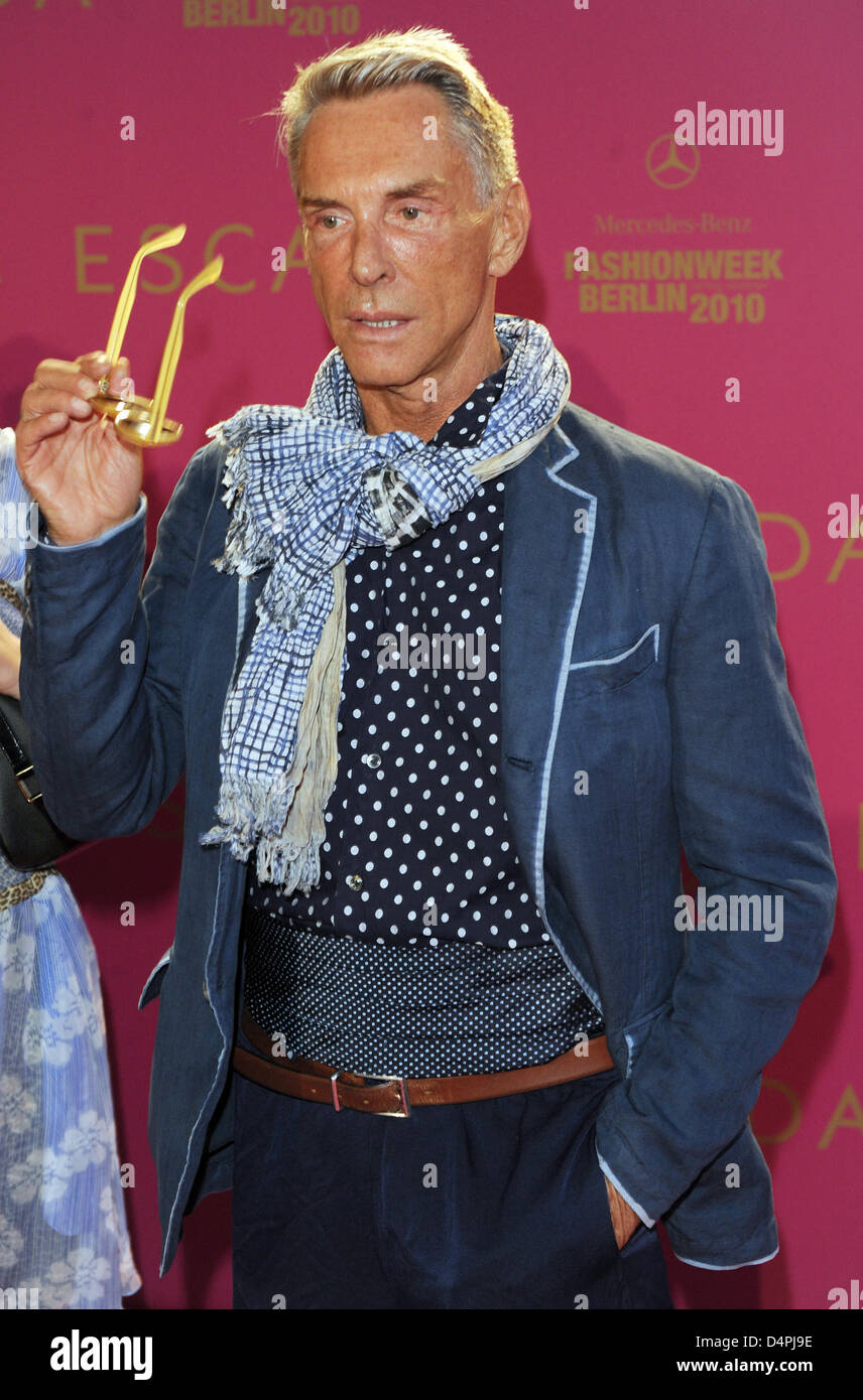 German designer Wolfgang Joop arrives at the party of the label ?Escada ...