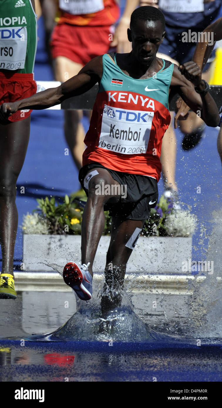 Kenyan Ezekiel Kemboi shown in action during the first round of the men ...