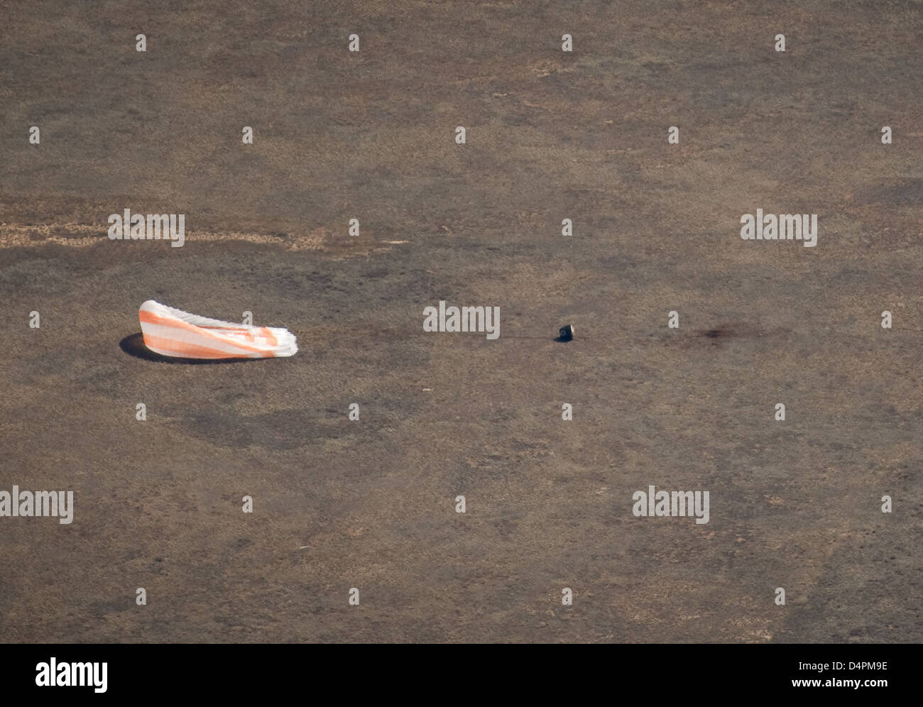 Expedition 18 successfully lands in Kazakhstan after completing its ...