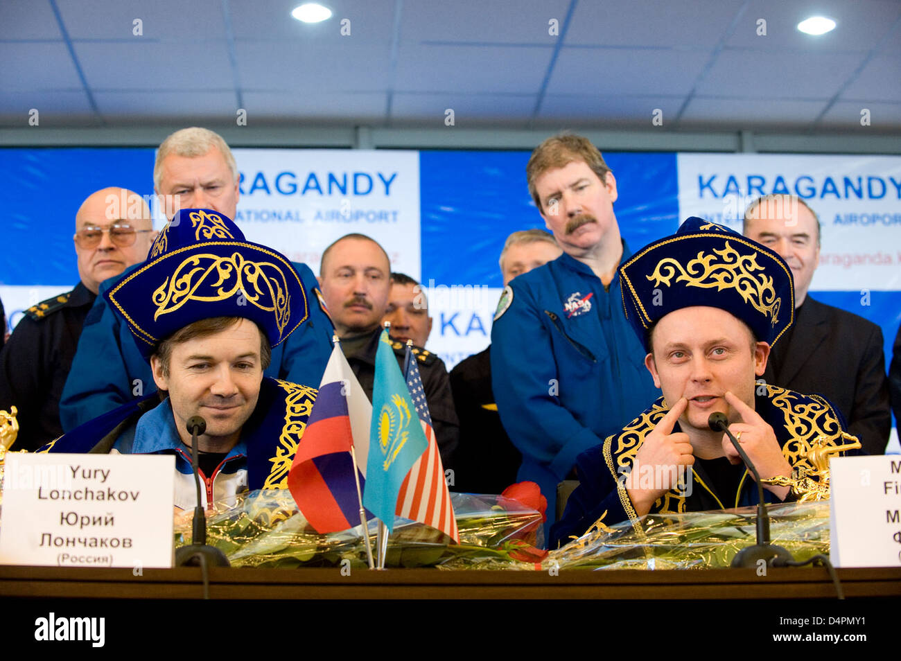 Expedition 18 Lands (200904080043HQ Stock Photo - Alamy