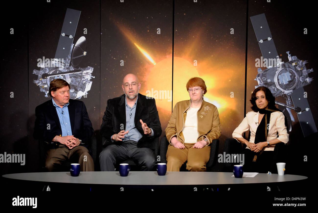 Stereo Science Update (200904140002HQ Stock Photo - Alamy