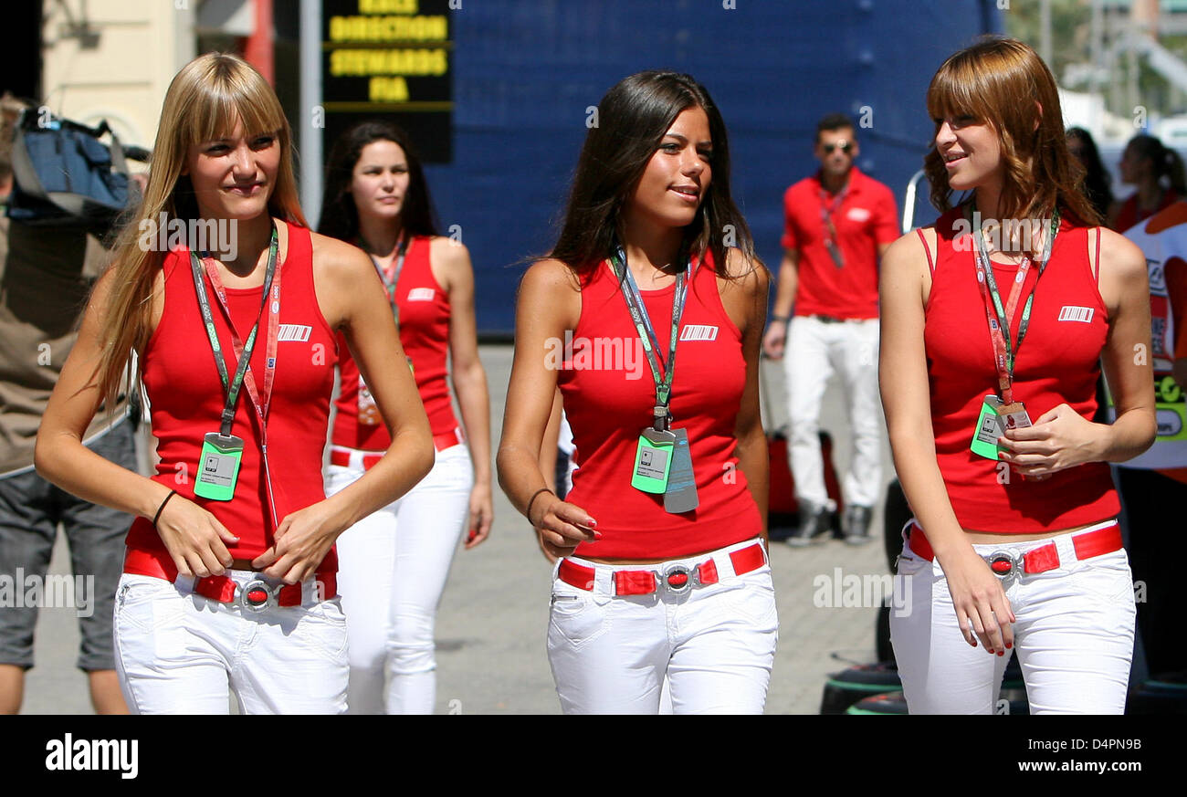 Paddock girls f1 hi-res stock photography and images - Alamy