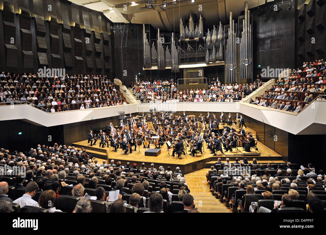 The Gewandhaus Orchestra opens the Mendelsohn Festival in Leipzig ...
