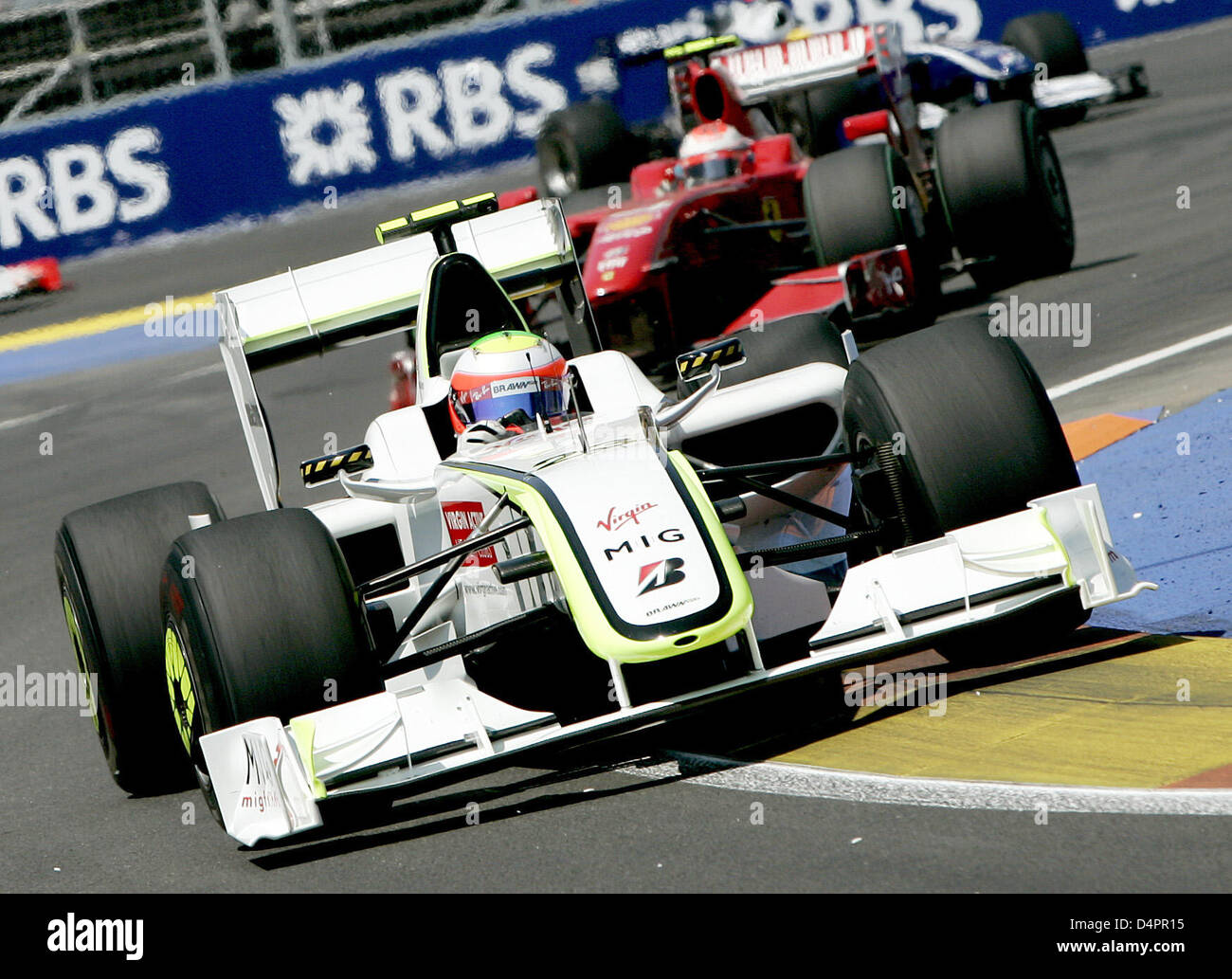 Brazilian Formula One driver Rubens Barrichello of Brawn GP (front ...