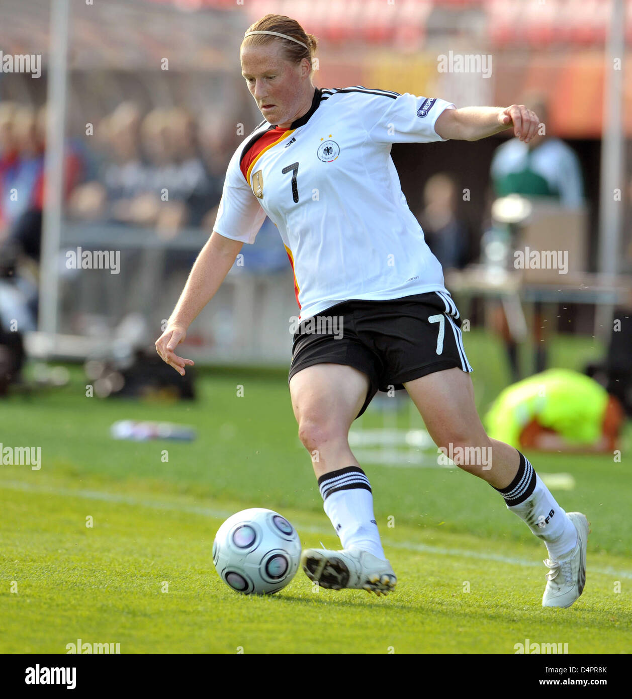 Germany?s Melanie Behringer leads the ball during the UEFA Women?s EURO ...