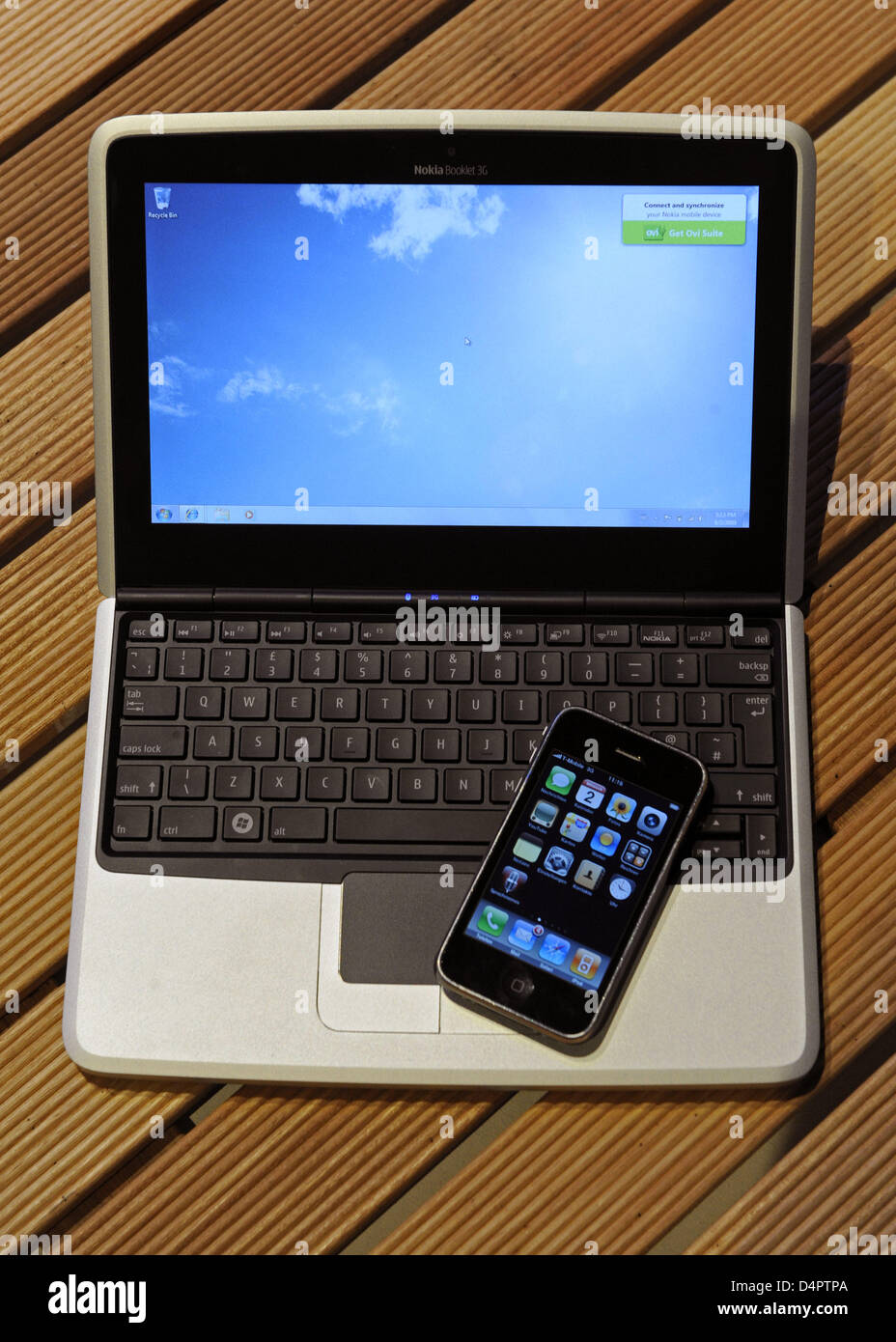 The new Nokia Booklet 3G on a table at the Nokia World 09 in Stuttgart ...
