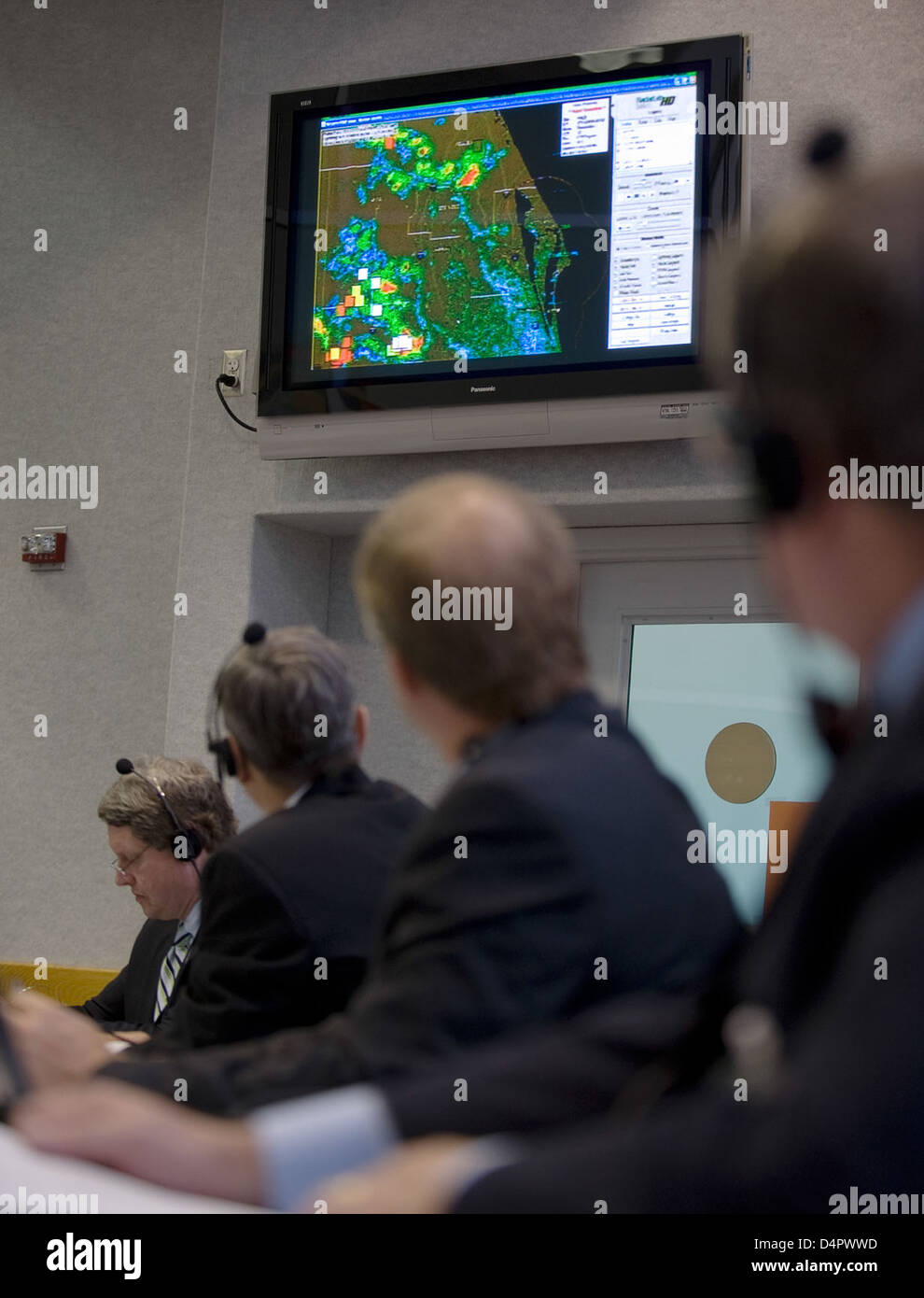 Nasa space launch control room hi-res stock photography and images - Alamy