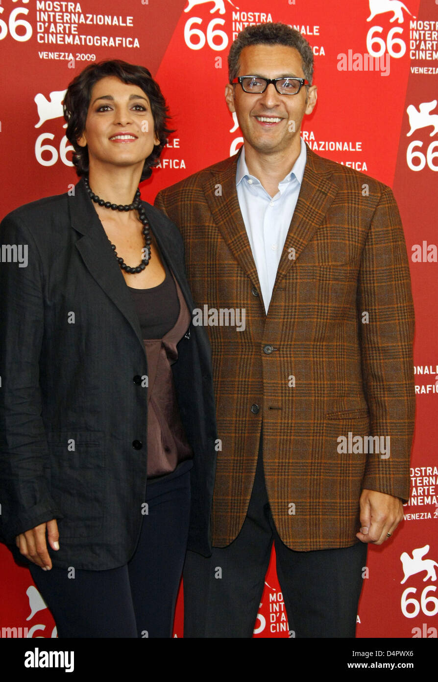 John turturro and donatella finocchiaro hi-res stock photography and ...