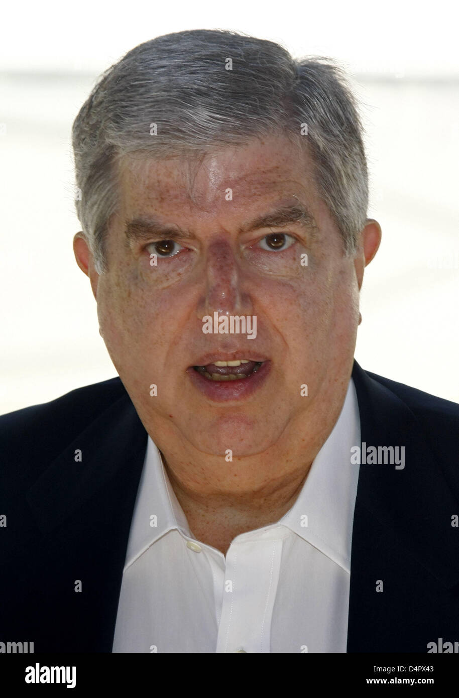 Composer Marvin Hamlisch poses before the press conference on the film ...