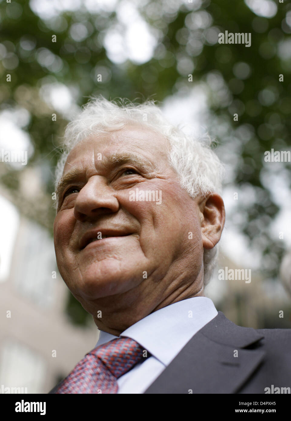 The boss of Austro-Canadian car supplier Magna, Frank Stronach, arrives ...