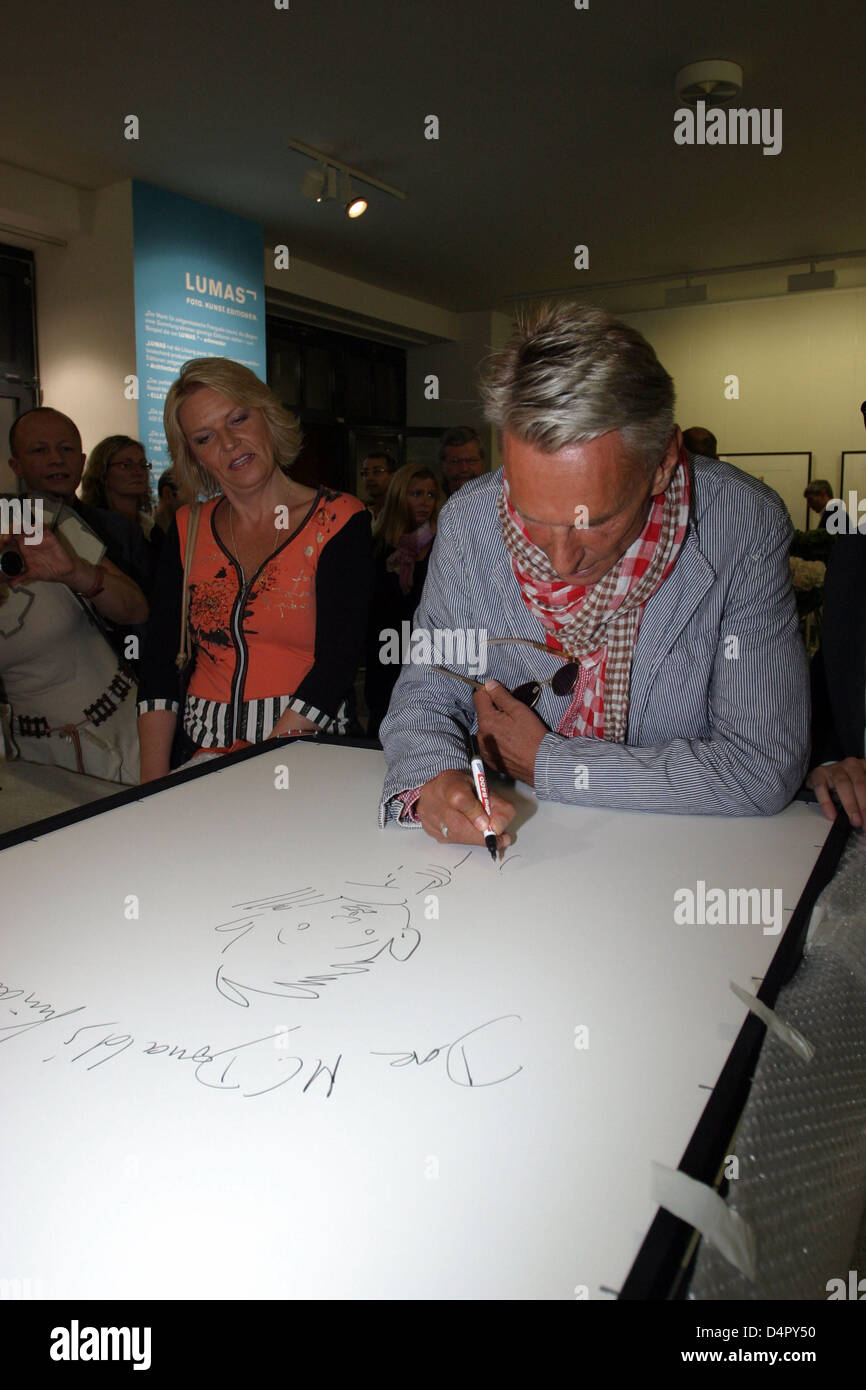 Fashion designer wolfgang joop poses hi-res stock photography and ...