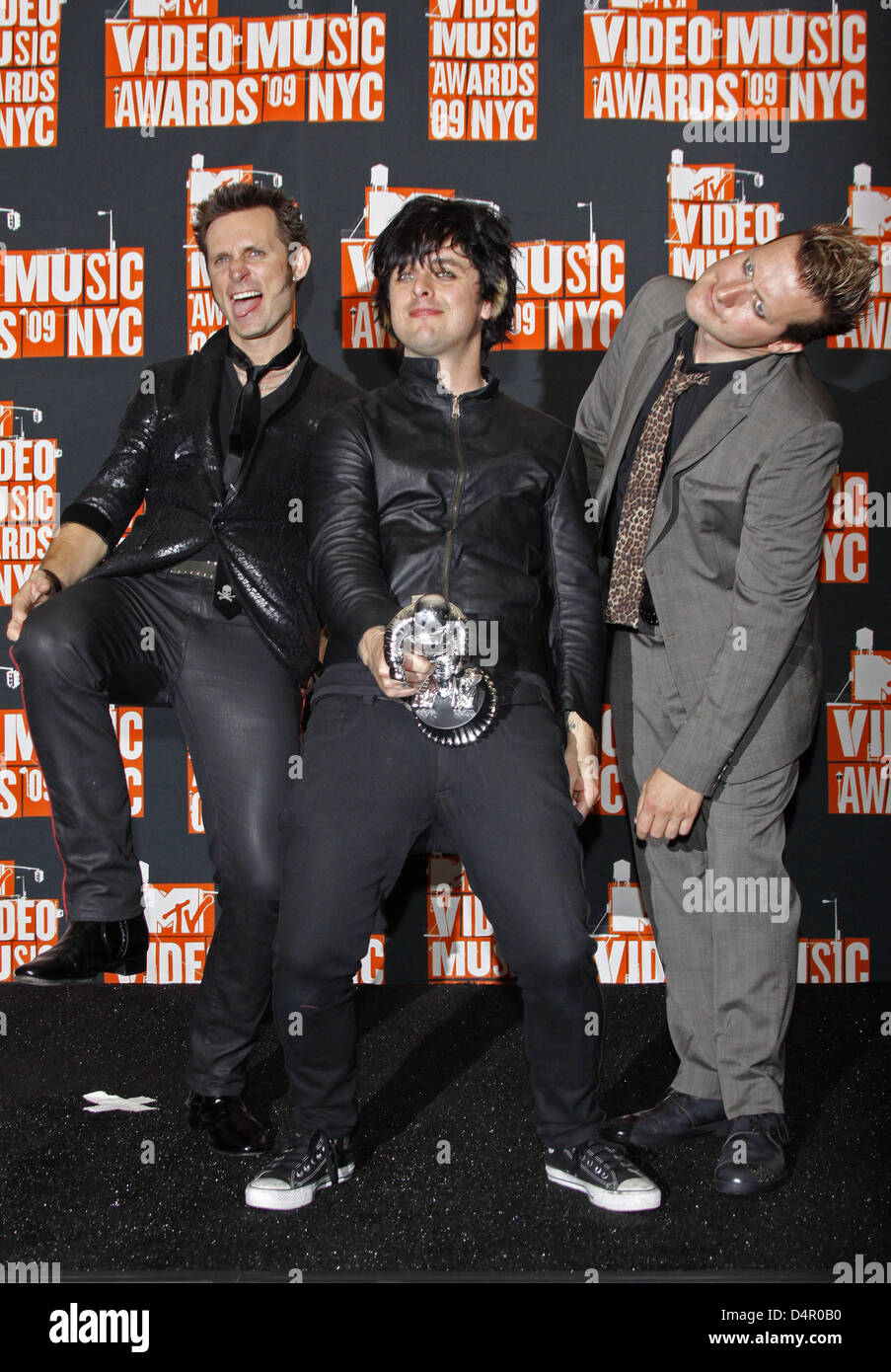 Billie Joe Armstrong (C), Mike Dirnt (L) and Tre Cool (R) of US ...