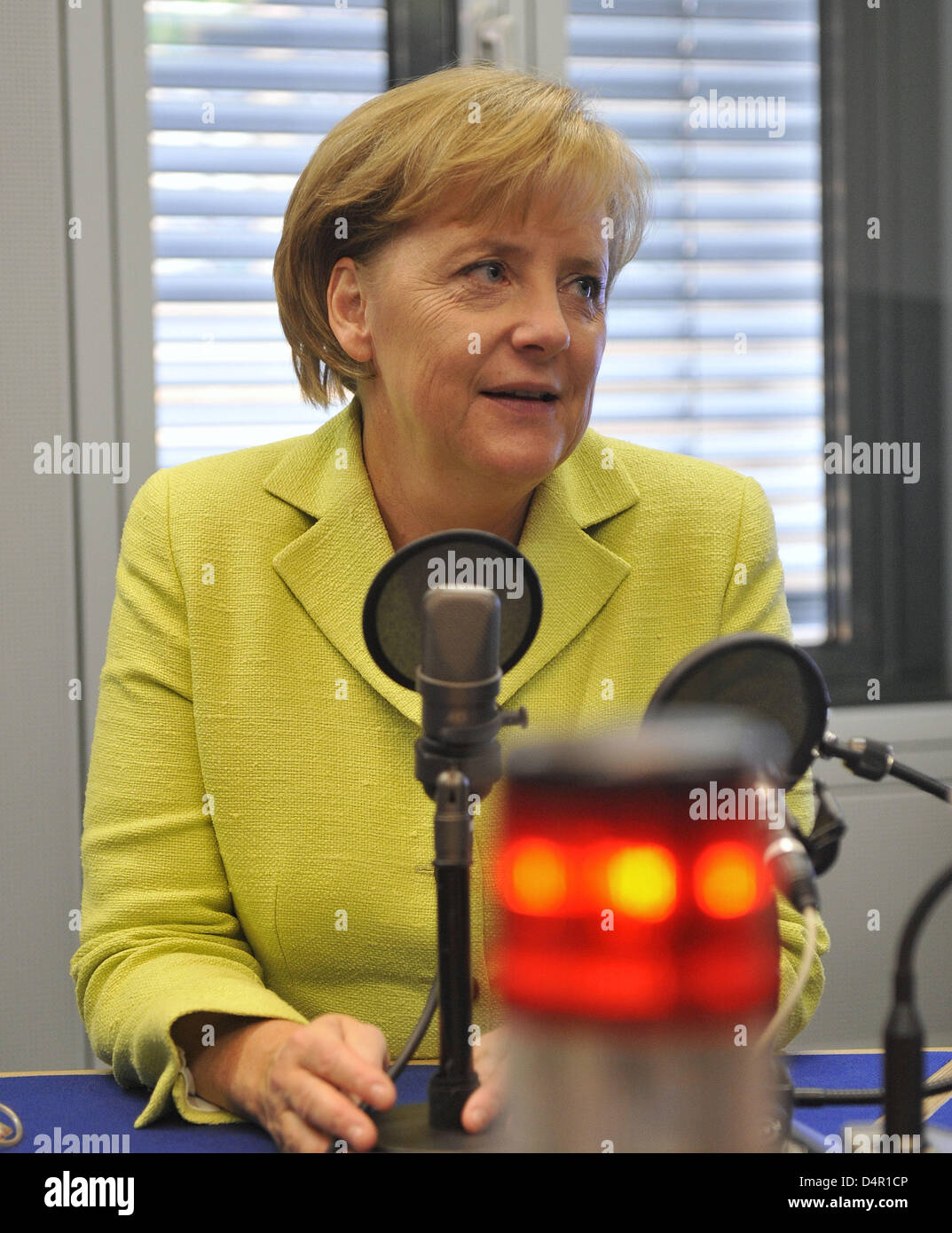 Ard berlin studios hi-res stock photography and images - Alamy