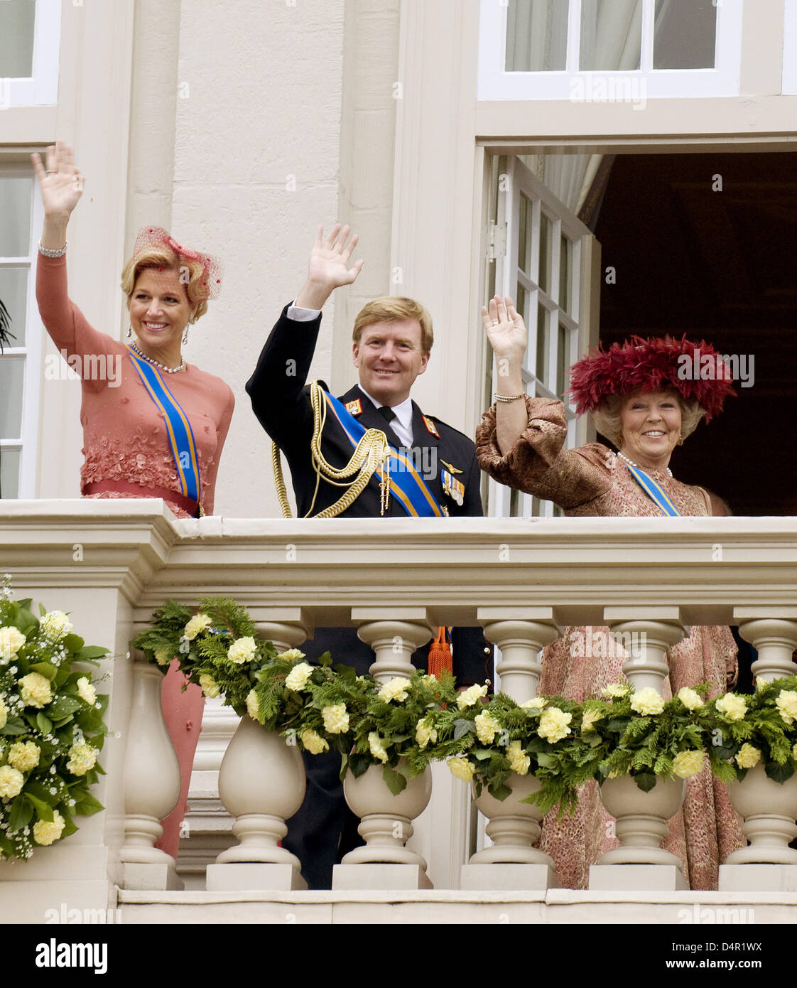 Queen Beatrix of the Netherlands (R), Crown Prince Willem-Alexander of ...