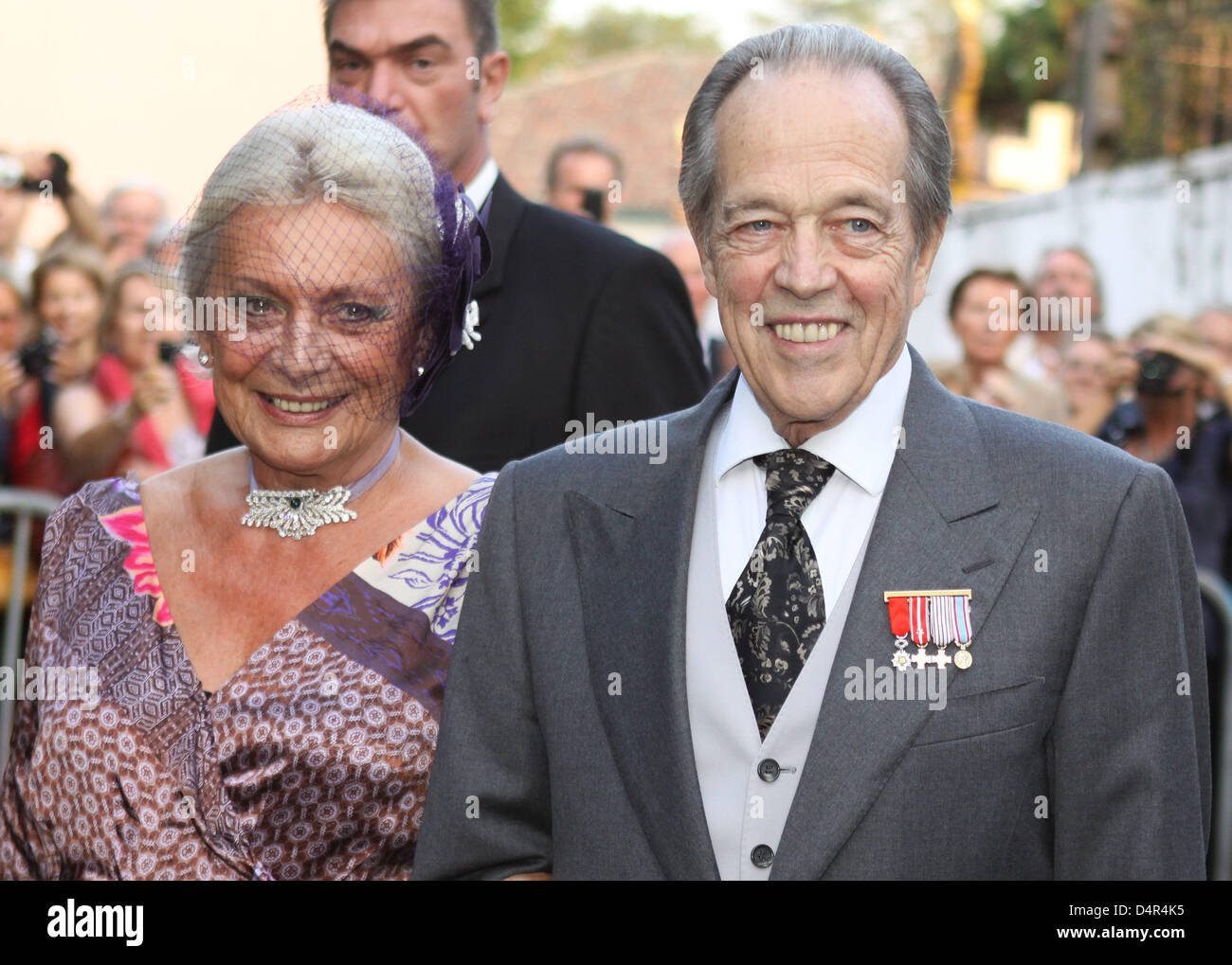 Prince Henri d?Orleans (76) and Spanish Princess Micaela Cousino ...