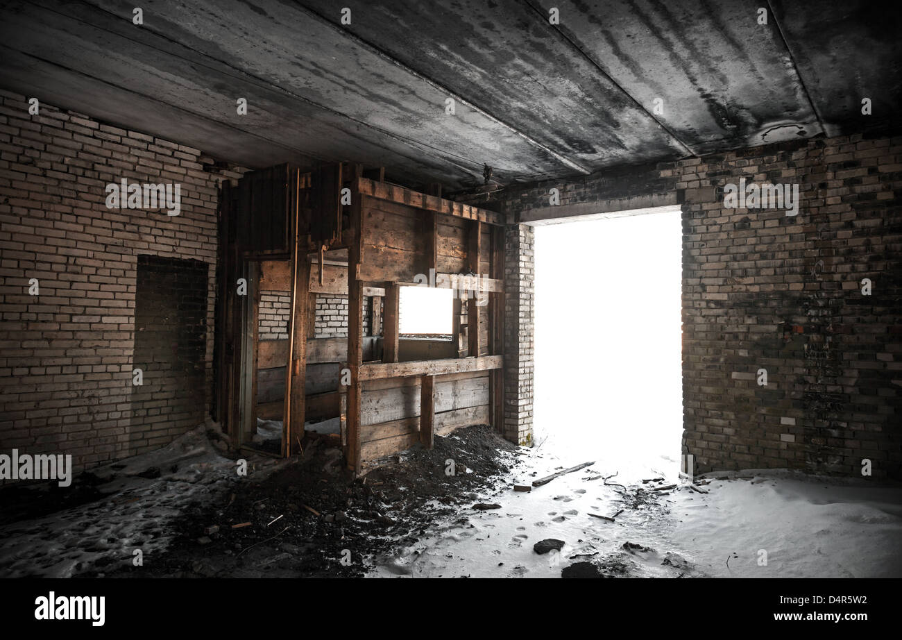 Barn door interior hi-res stock photography and images - Alamy