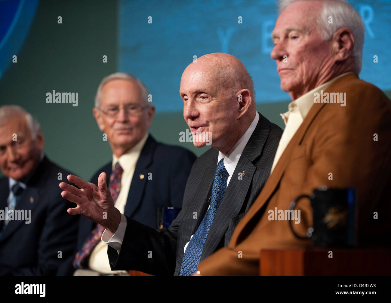 In Washington, D.C., key Apollo mission astronauts, including Buzz ...