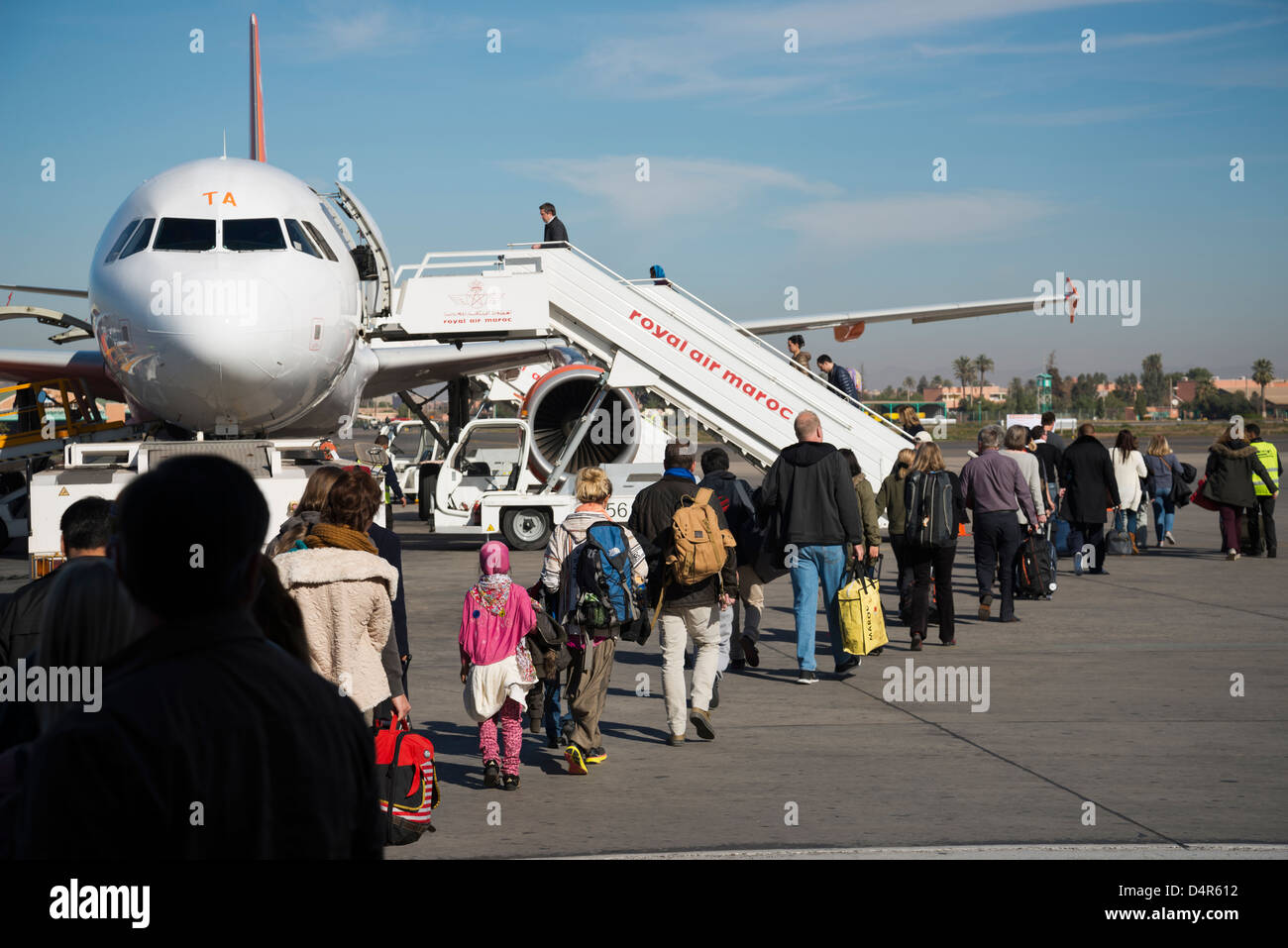 Passengers boarding an Easyjet flight Stock Photo - Alamy