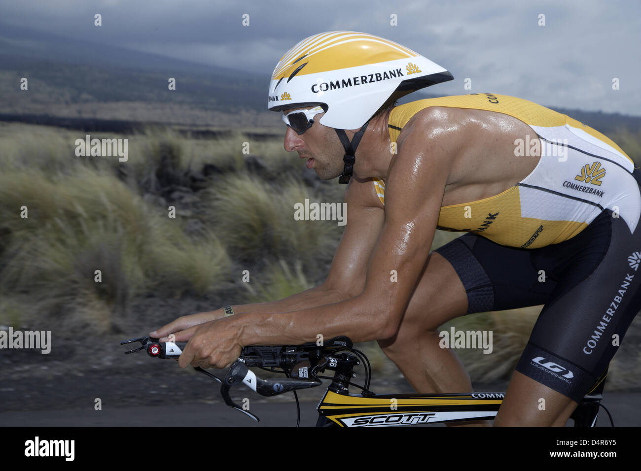 Belgian triathlete Marino Vanhoenacker of the German Commerzbank Team ...