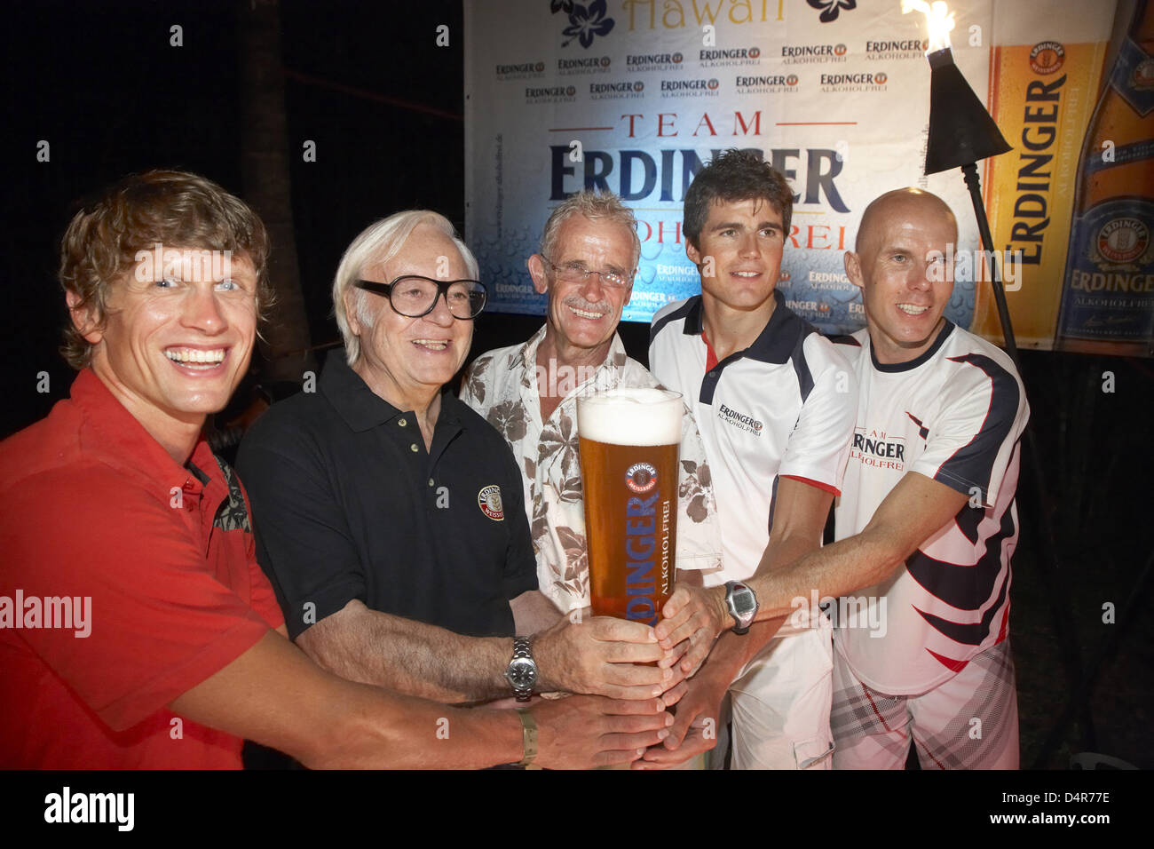The team ?Erdinger alkoholfrei? with Christian Brader (L), Reinhold ...