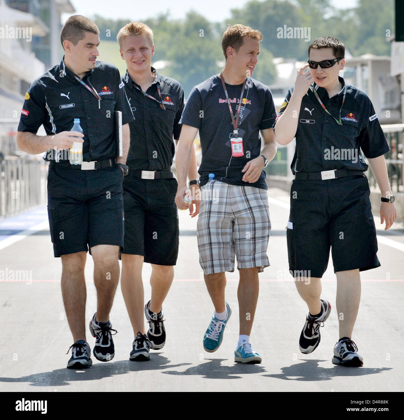 Red bull racing guillaume rocquelin hi-res stock photography and images ...