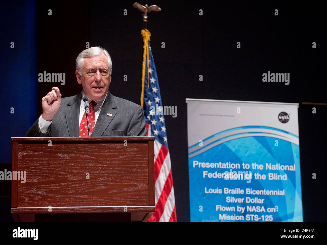 The National Federation of the Blind unveils a Braille coin in ...