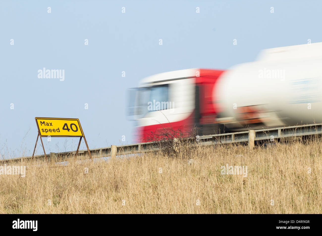 Maximum Speed 40 Stock Photos & Maximum Speed 40 Stock Images - Alamy