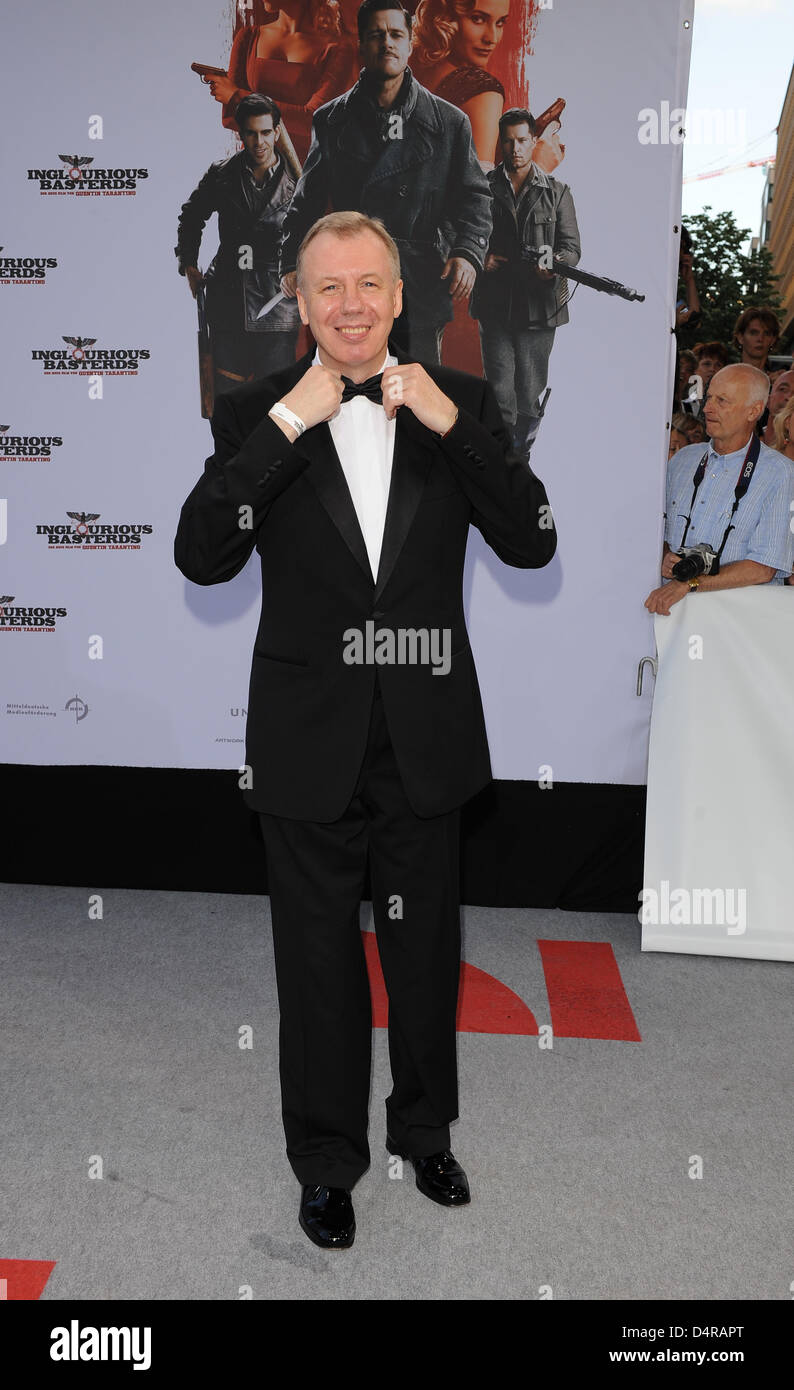 German actor Ludger Pistor arrives at the German premiere of the film ...