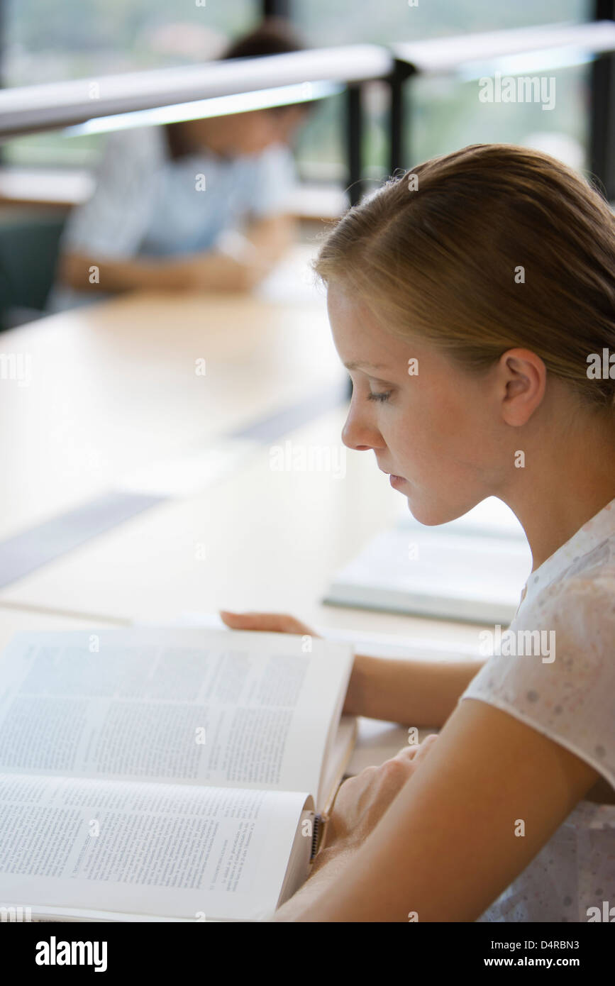 Studious library person hi-res stock photography and images - Alamy