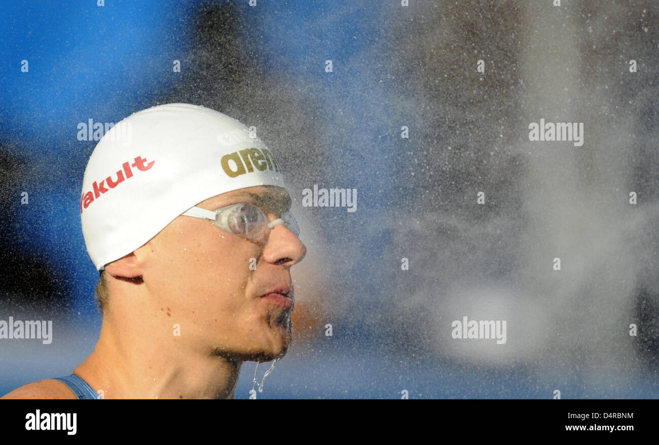 Brazilian swimmer Cesar Cielo Filho prepares for the men?s 50m ...