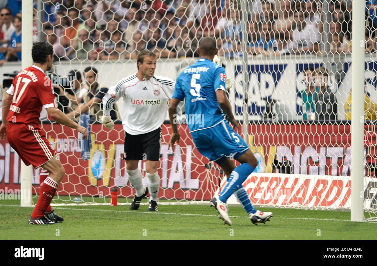 Bayern Munich?s goalie Michael Rensing defends his goal during the ...