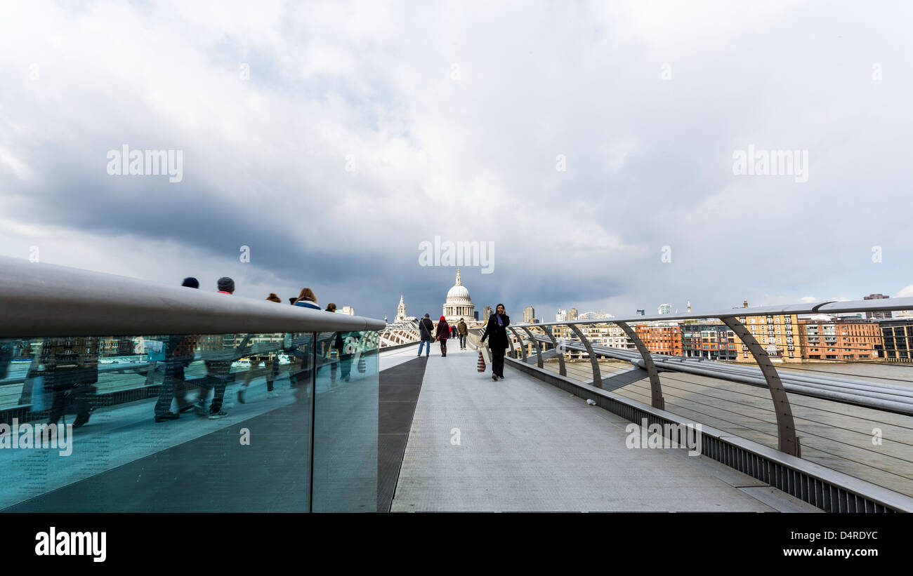 Day storm clouds hi-res stock photography and images - Alamy