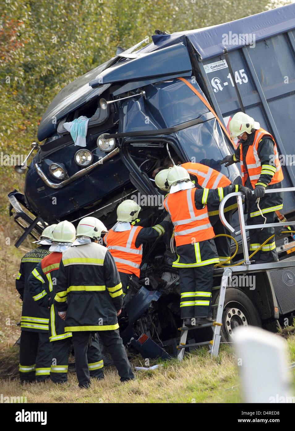 A lorry crashed on autobahn A2 near Hanover, Germany, 13 October 2009 ...