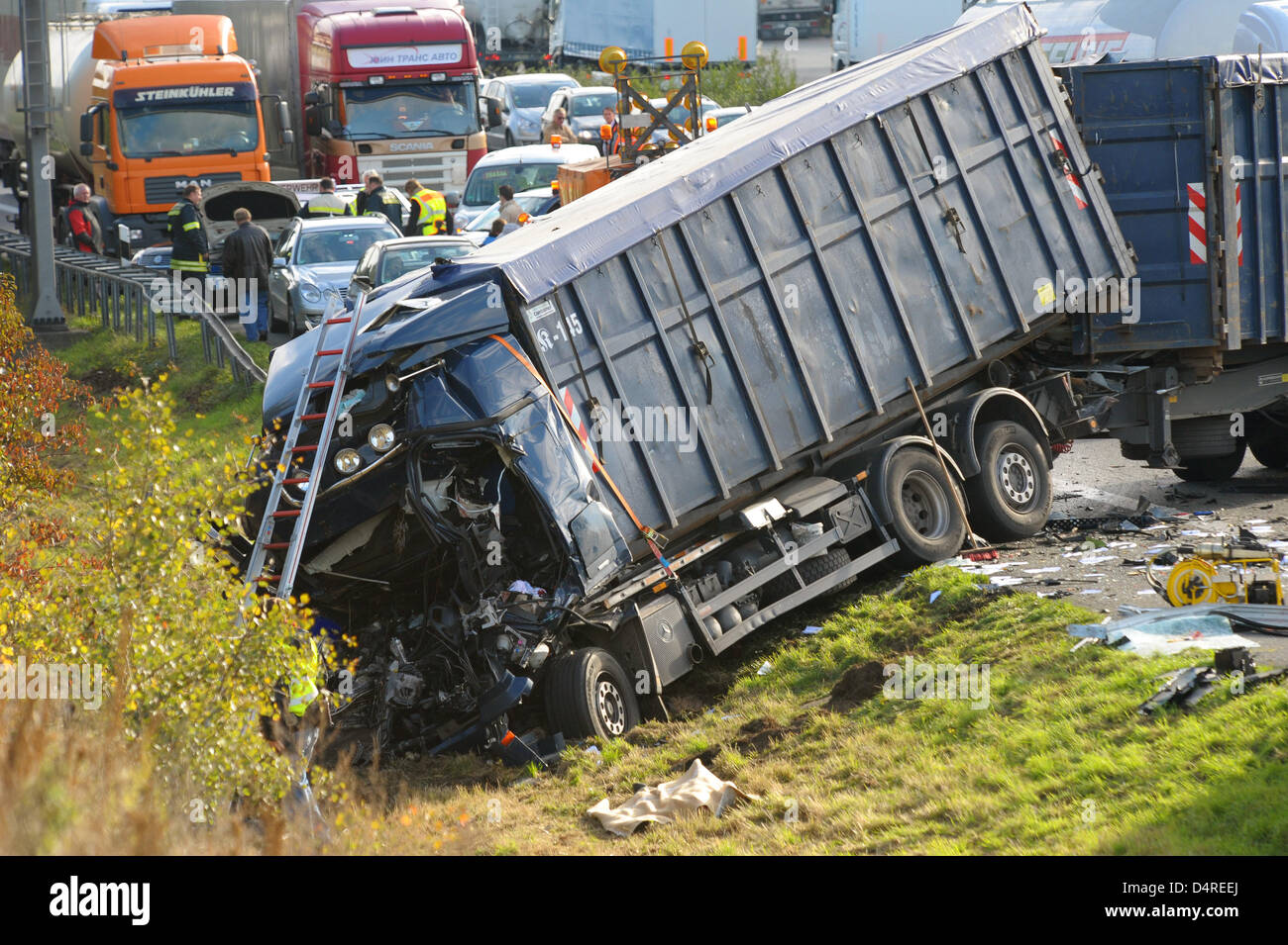 A lorry crashed on autobahn A2 near Hanover, Germany, 13 October 2009 ...