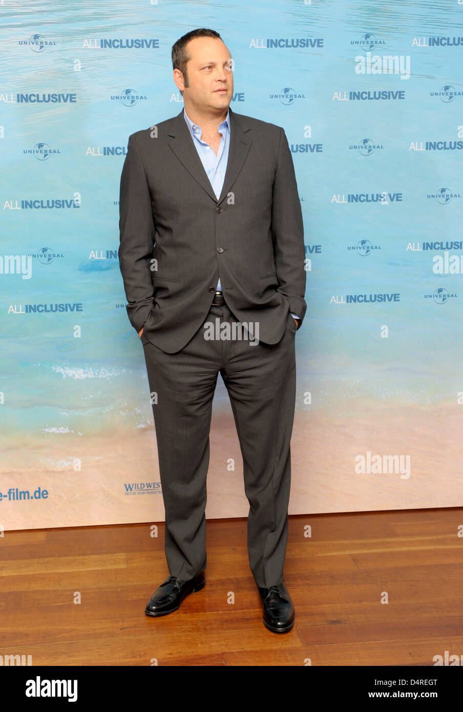 Vince vaughn full hi-res stock photography and images - Alamy