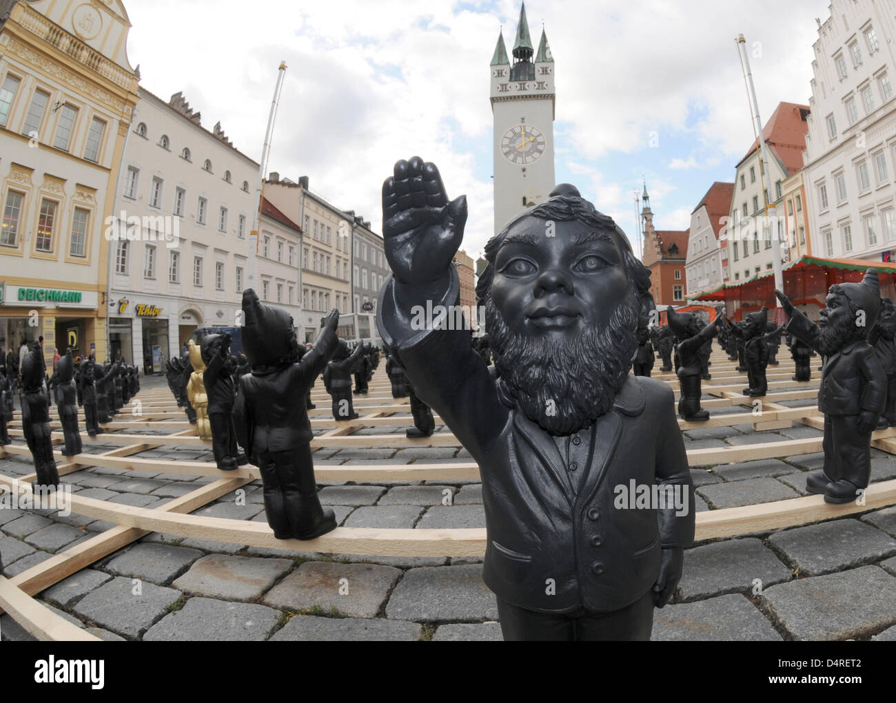 ?Hitler gnomes? stand in the old town of Straubing, Germany, 14 October ...