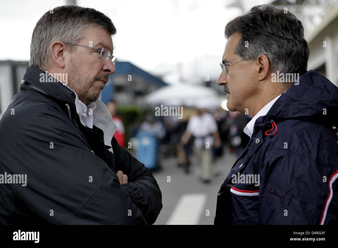 British Ross Brawn, team principal of Brawn GP (L), talks to German ...