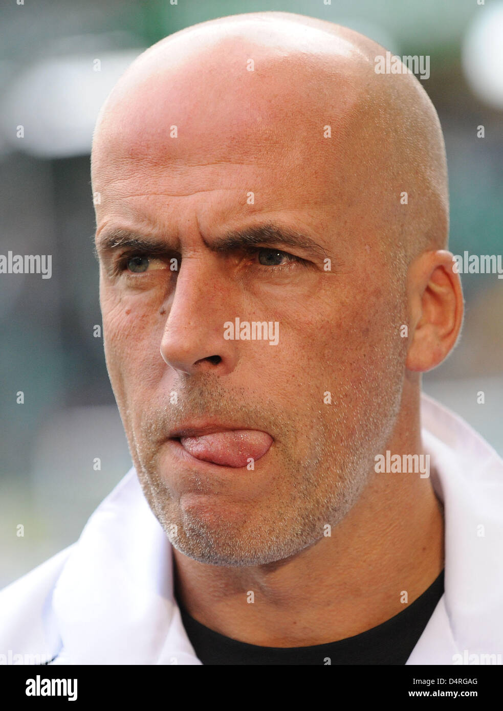 Moenchengladbach?s head coach Michael Frontzeck pictured ahead of the ...