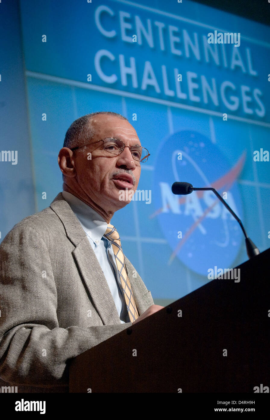 Centennial Challenges Recognition Ceremony (201002260001HQ Stock Photo ...