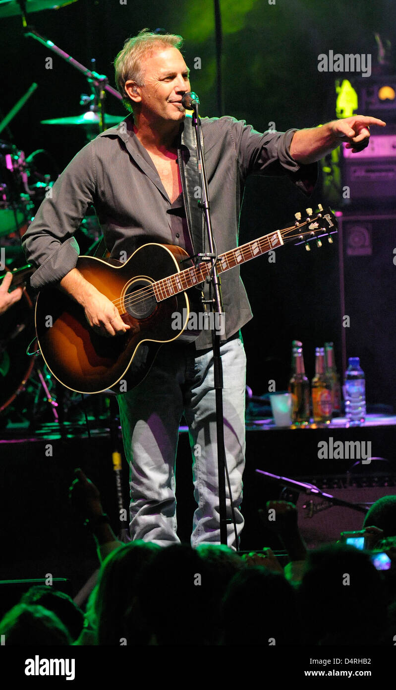 US actor Kevin Costner performs at the congress centre ?Rosengarten? in ...