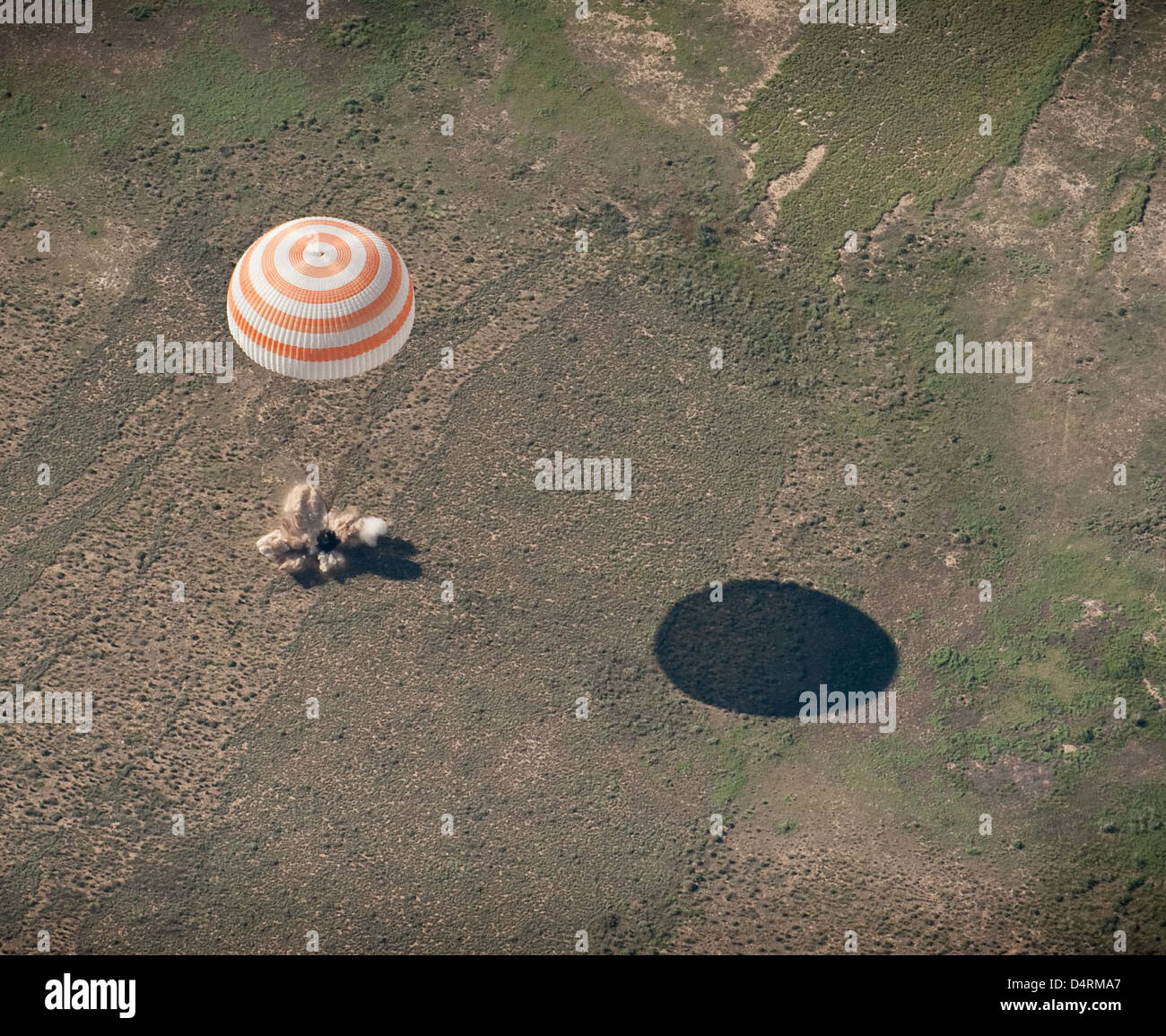 Expedition 23 Soyuz Landing (201006020010HQ) (explored Stock Photo - Alamy