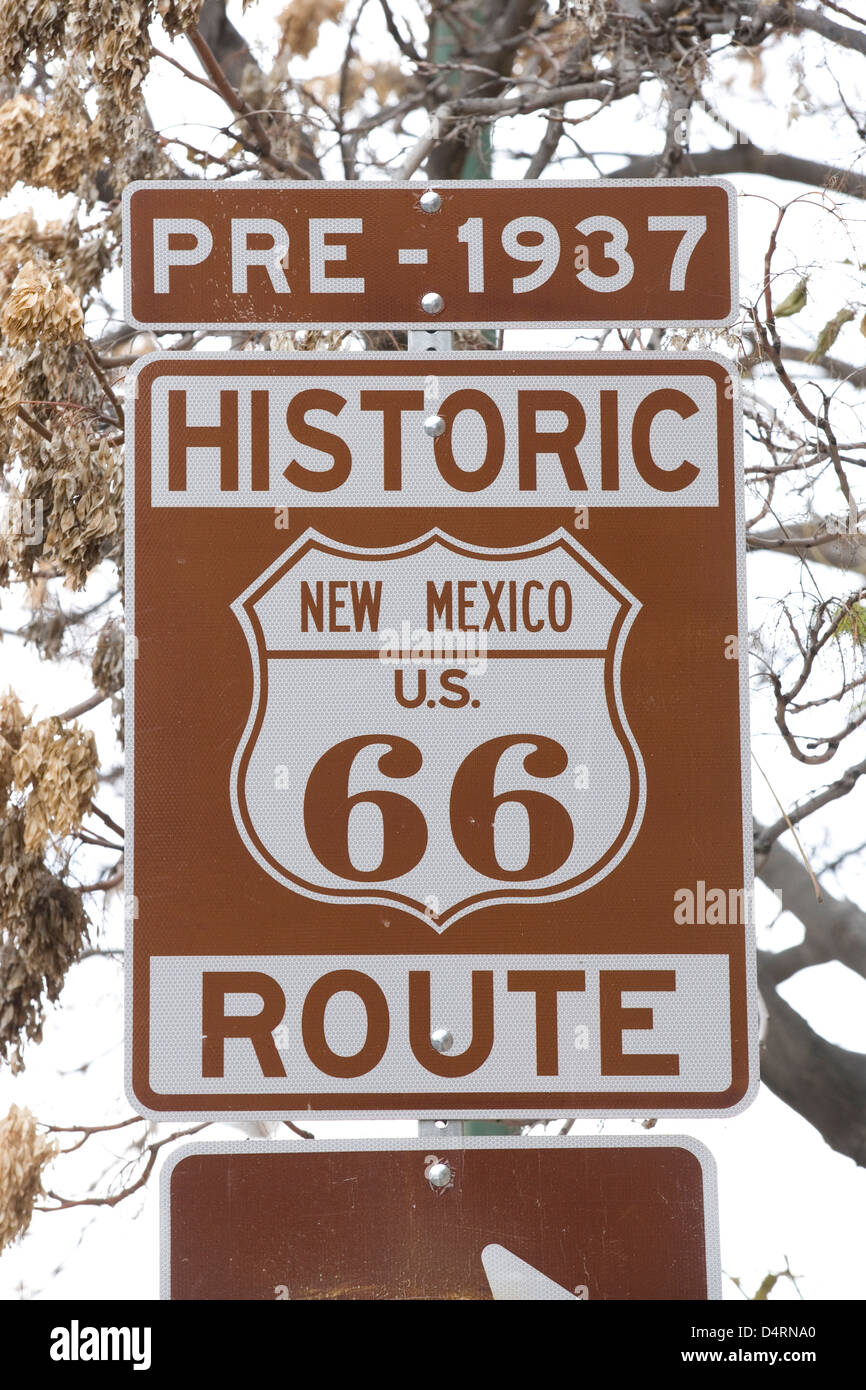 Santa Fe: Route 66 sign Stock Photo - Alamy
