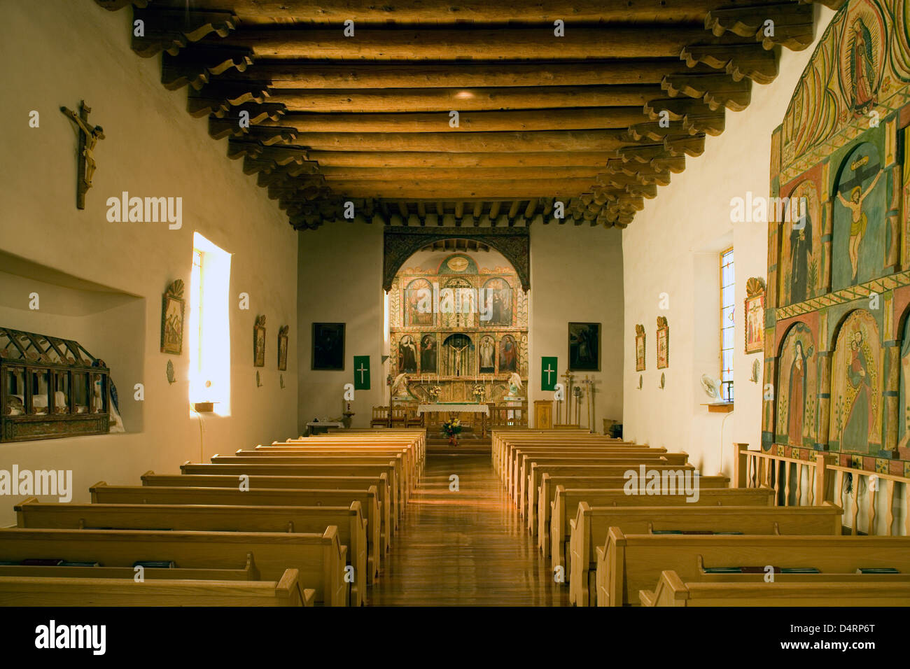 Santa Cruz: Holy Cross Catholic Church Stock Photo - Alamy