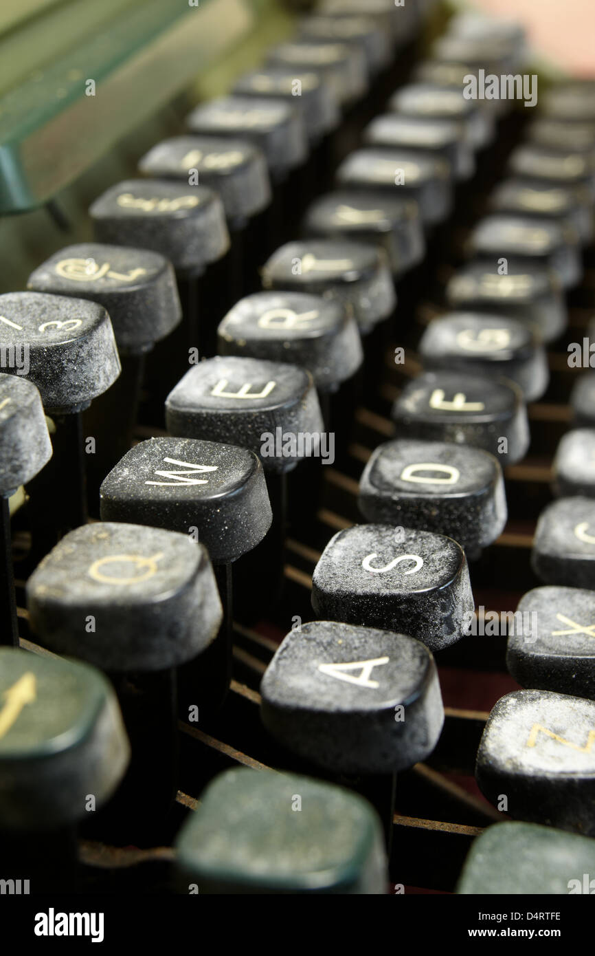 1960s Typewriter Keyboard High Resolution Stock Photography and Images ...