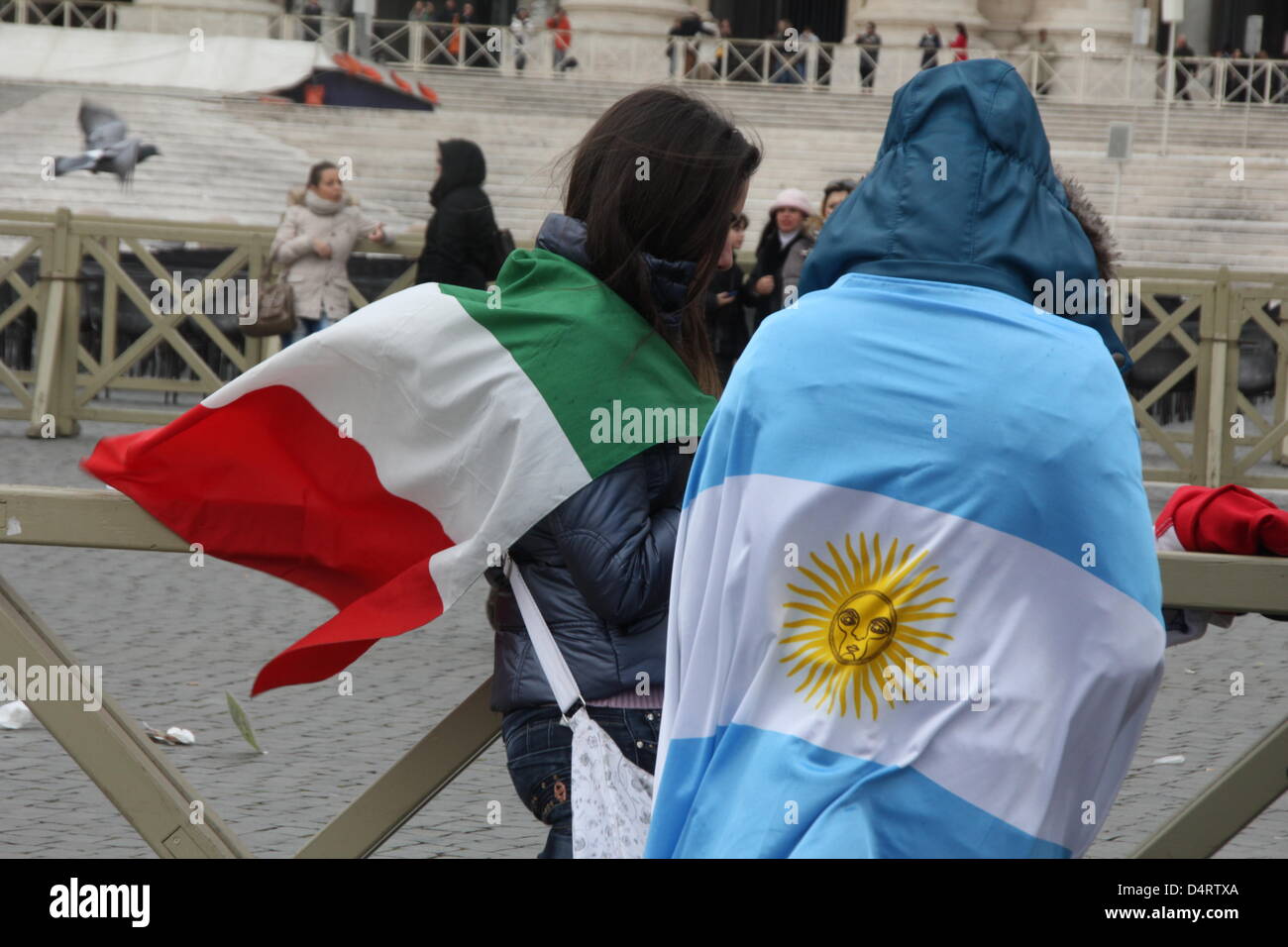 17 Mar 2013 The first Angelus Sunday Blessing by Pope Francis in Saint ...