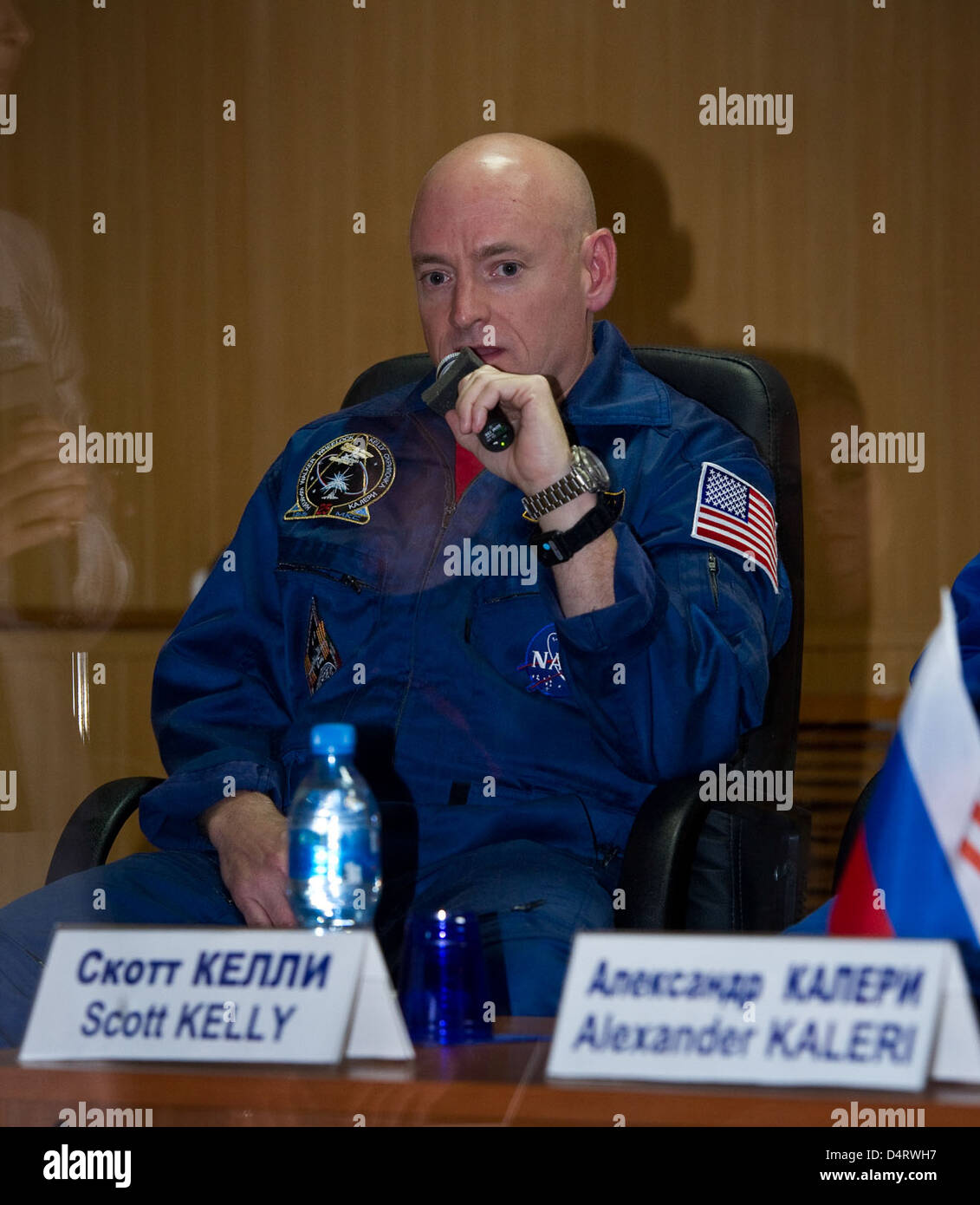 Expedition 25 crew members, including NASA astronaut Scott Kelly ...